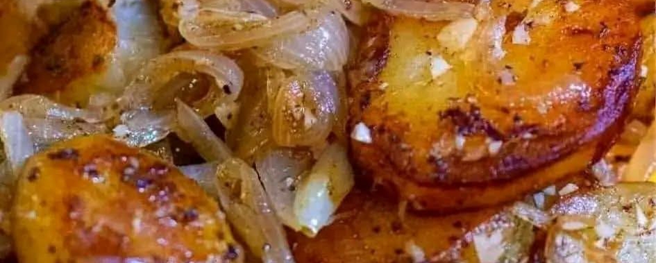 Fried Potatoes and Onions Recipe – T-hch